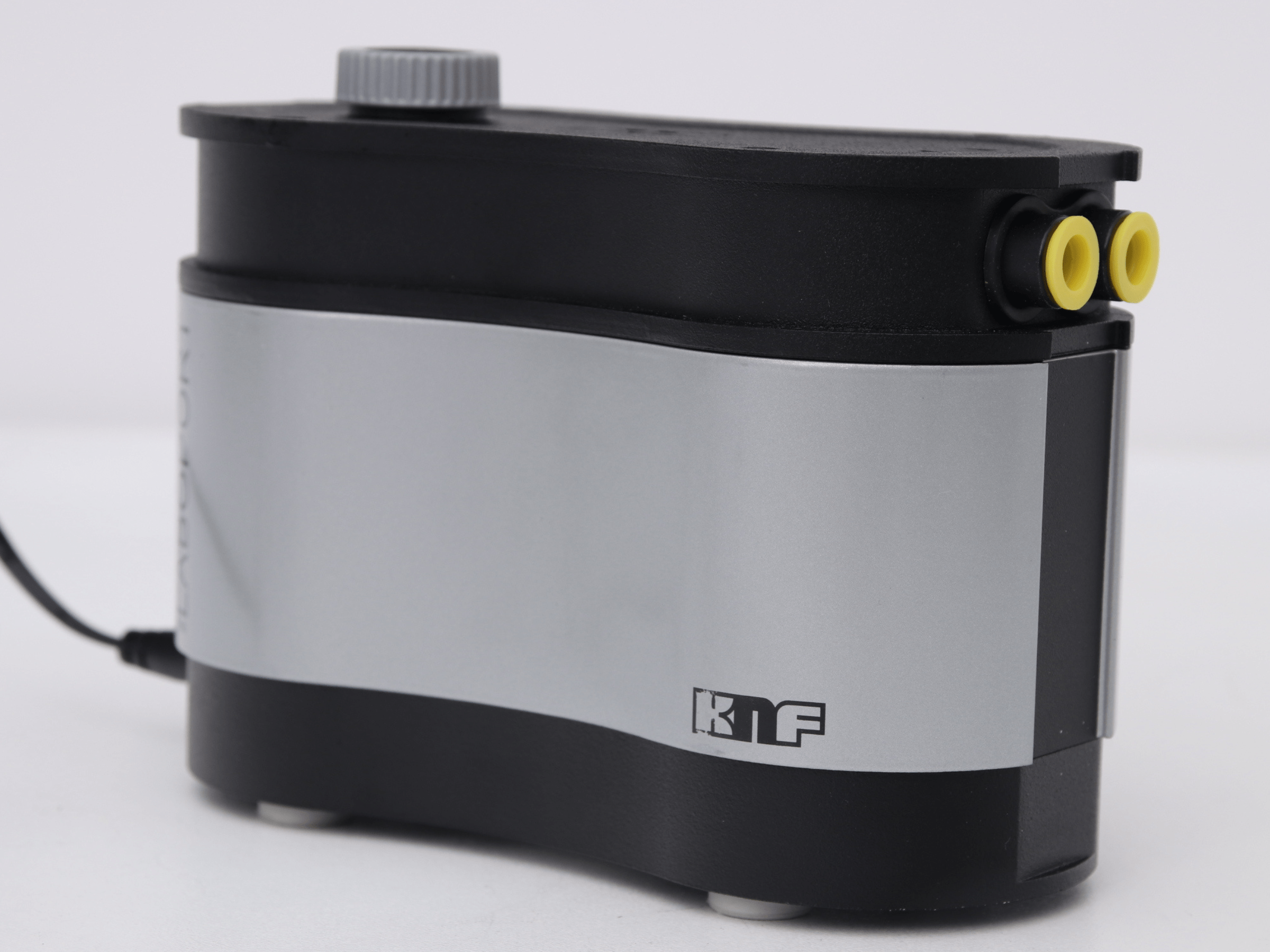 KNF Laboport N96 Vacuum Diaphragm Pump - Richmond Scientific - 欧宝娱乐app官方登录